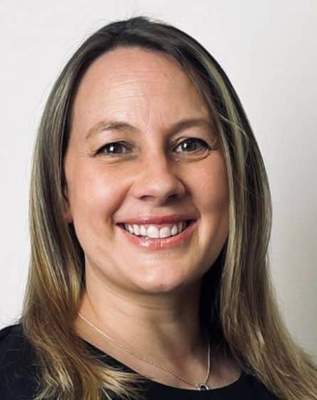 Lisa Austin - Woking & Sam Beare Hospices